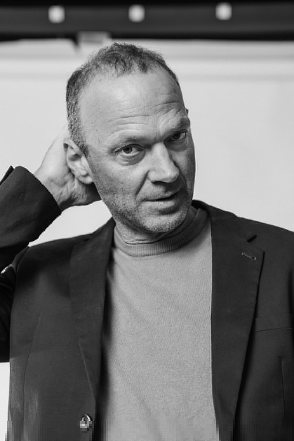 Mein Leben als Serienmörder - Café Museum